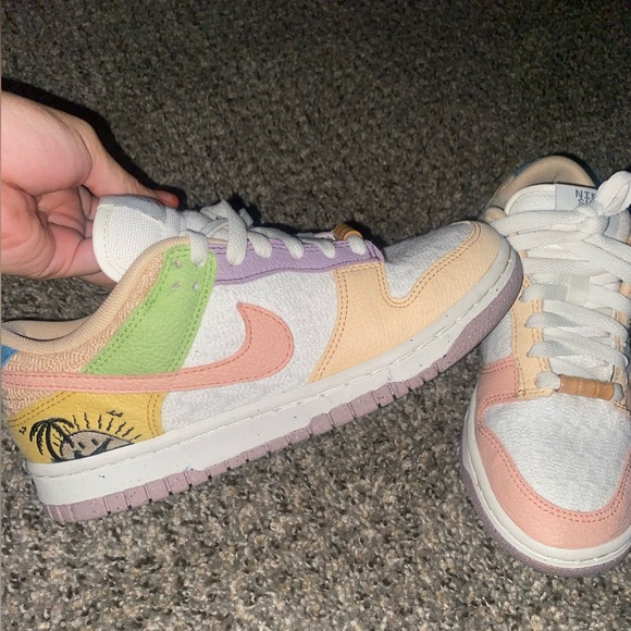 Nike | Shoes | Dunks Low Se Sun Club | Poshmark